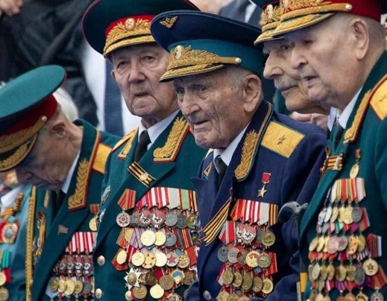 Symbols Of Power That Rule The World And What They Mean